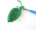 Small Leaf Crochet Pattern * Moms and Crafters