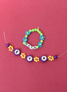 Daisy Chain Beaded Bracelets + Your Name! * Moms and Crafters