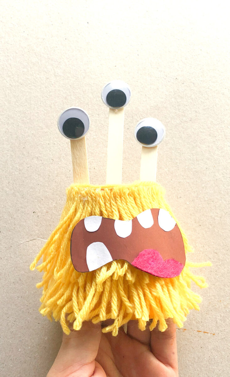 Yarn Monster Craft * Moms and Crafters