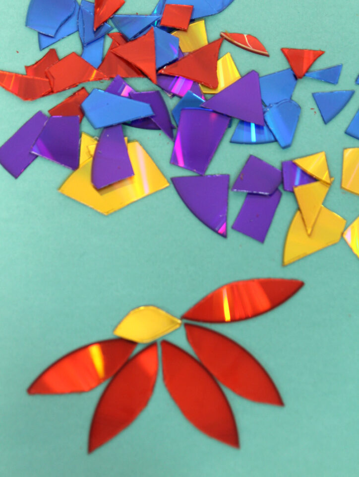 How to Cut CDs and DVDs for Crafting * Moms and Crafters
