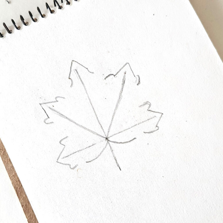 How to Draw a Simple Maple Leaf * Moms and Crafters