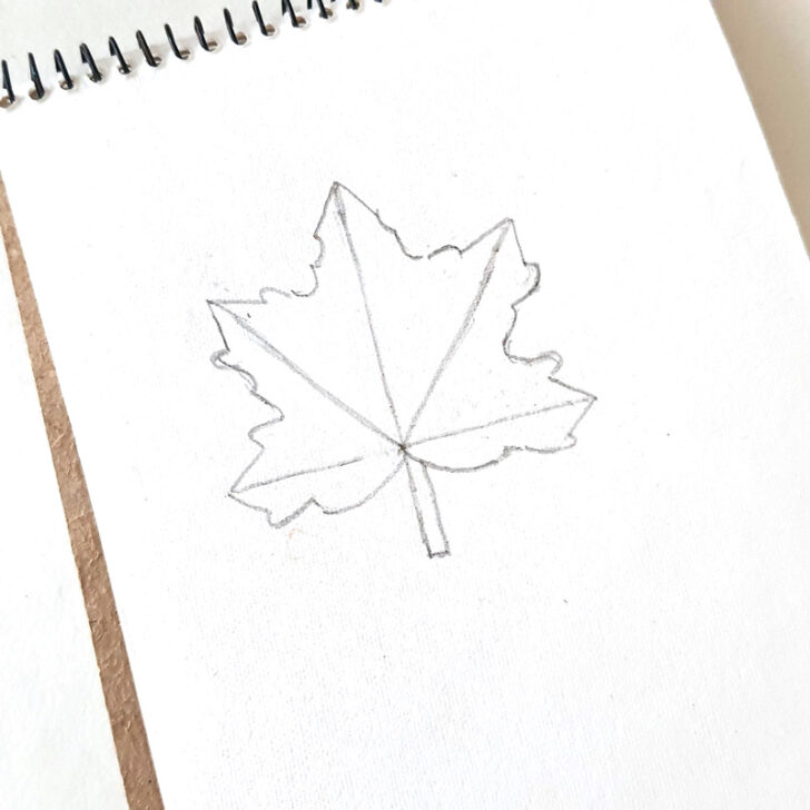 How to Draw a Simple Maple Leaf * Moms and Crafters
