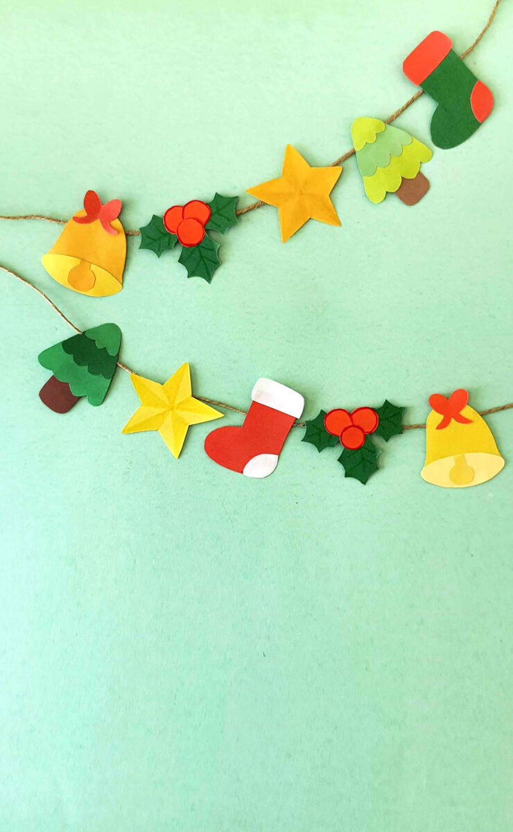Paper Christmas Garland - Free Template * Moms and Crafters