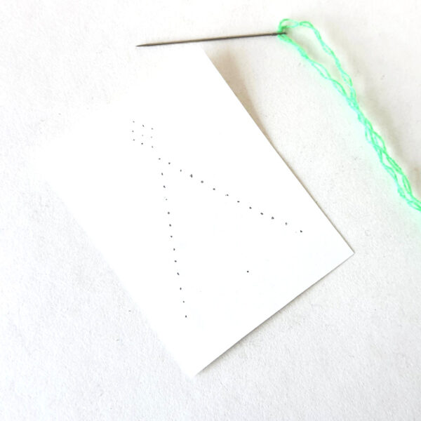 Stitched Christmas Cards - String Art * Moms and Crafters