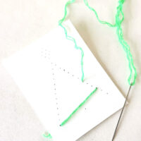 Stitched Christmas Cards - String Art * Moms and Crafters
