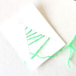 Stitched Christmas Cards - String Art * Moms and Crafters