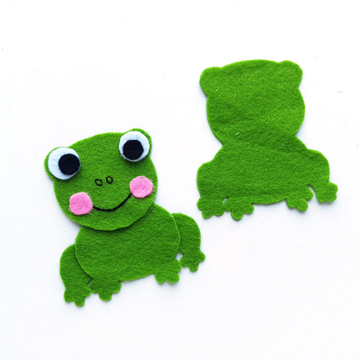 Felt Frog Pattern & Softie Craft * Moms and Crafters