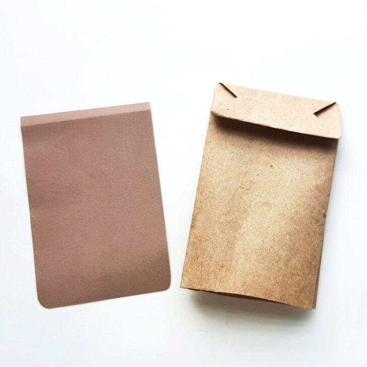 Paper Bag Monkey Puppet * Moms and Crafters