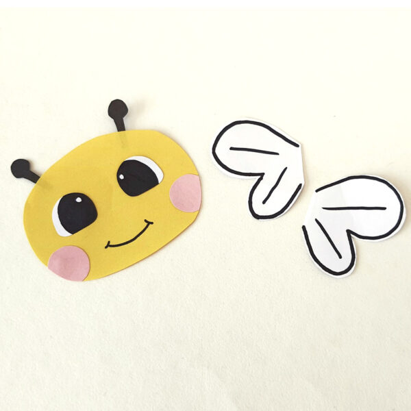 Bee Puppet * Moms and Crafters