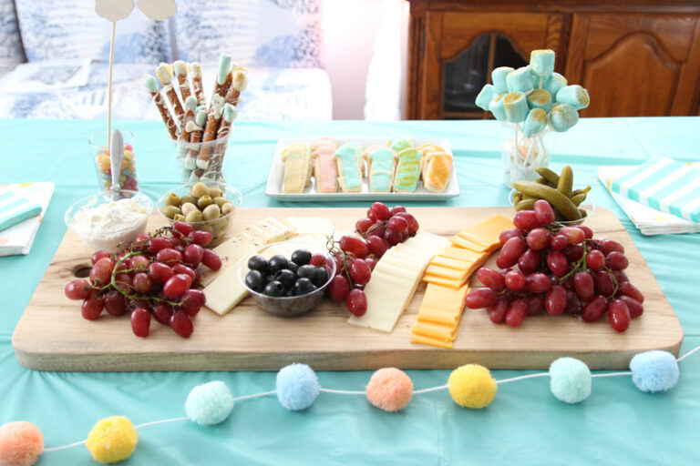 Pastel Rainbow First Birthday Party * Moms and Crafters