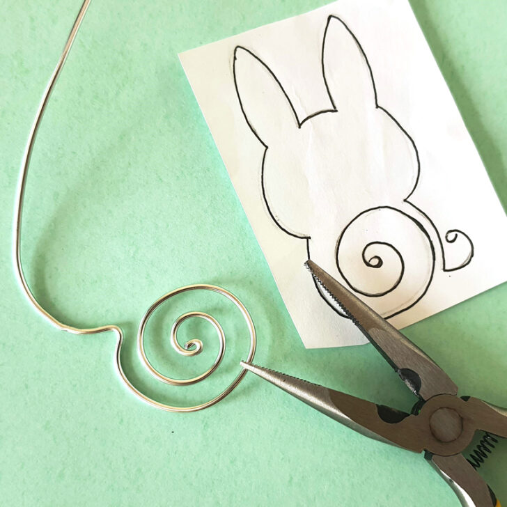 DIY Wire Bookmarks - In a Sweet Bunny Shape