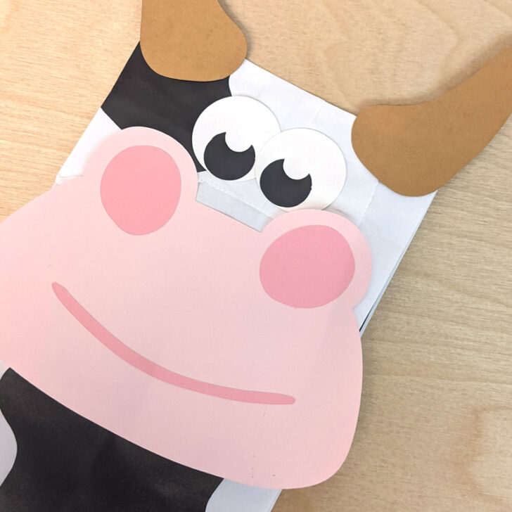 Cow Paper Bag Puppet and Favor Bag * Moms and Crafters