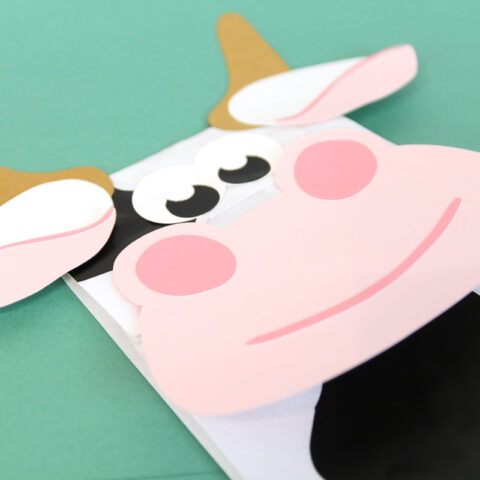 Cow Paper Bag Puppet and Favor Bag * Moms and Crafters