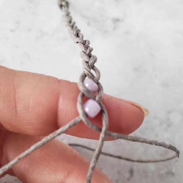 DIY Wish Bracelet * Moms and Crafters