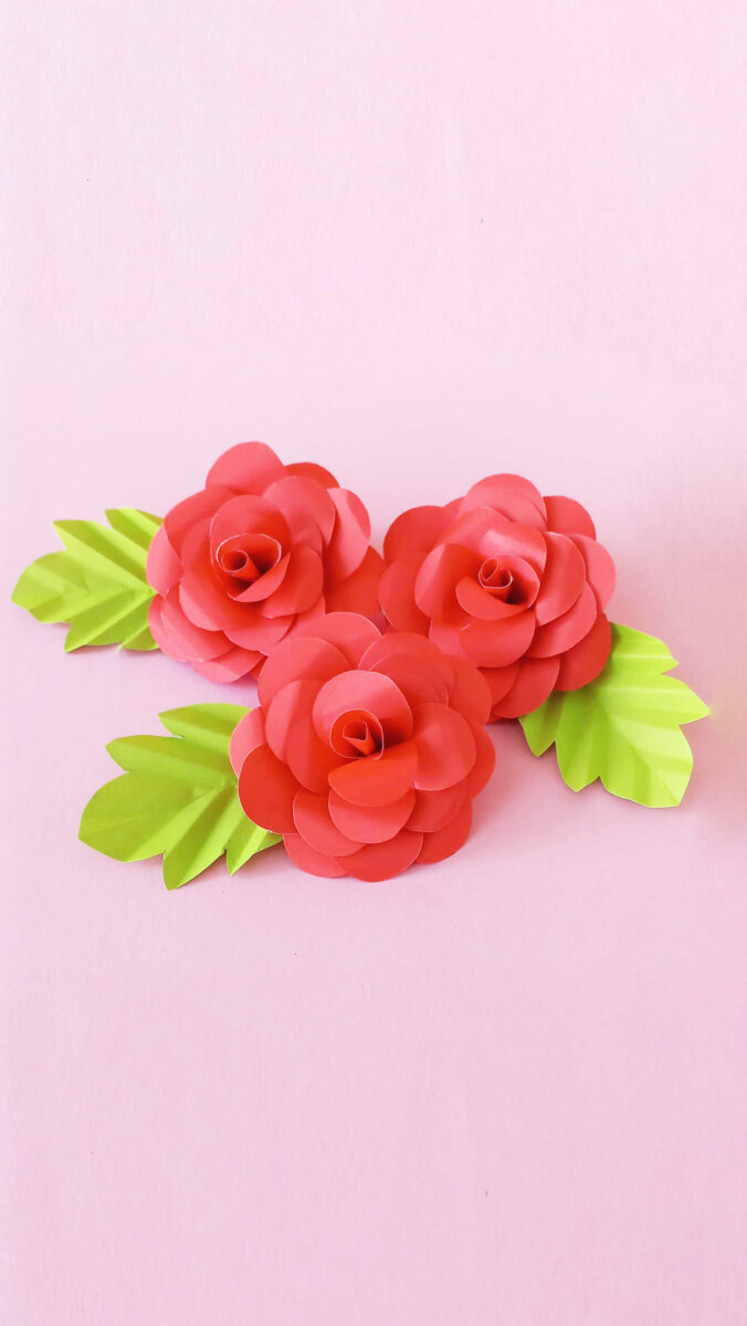 Craft Paper Roses + Free Template * Moms and Crafters