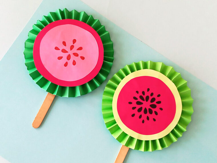 Fruit Paper Fans - A fun summer craft! * Moms and Crafters