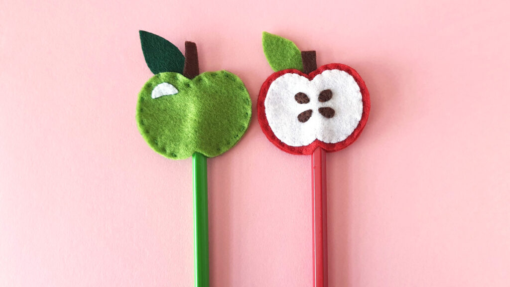 Felt Apple Pencil Topper * Moms and Crafters
