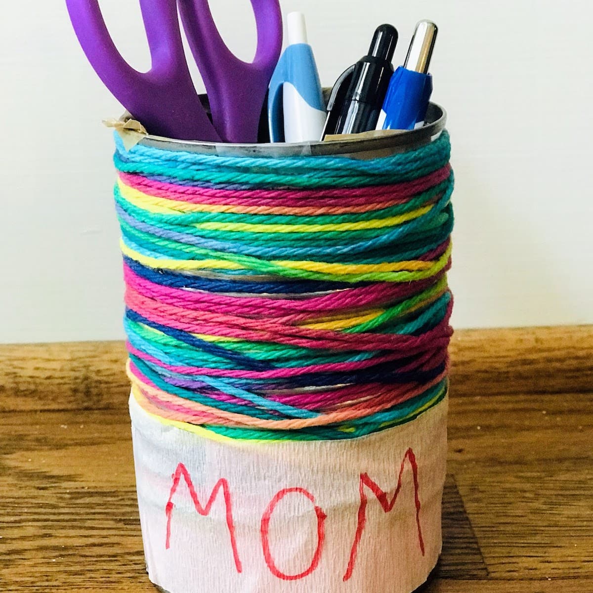 Things to Make with Yarn without Knitting * Moms and Crafters