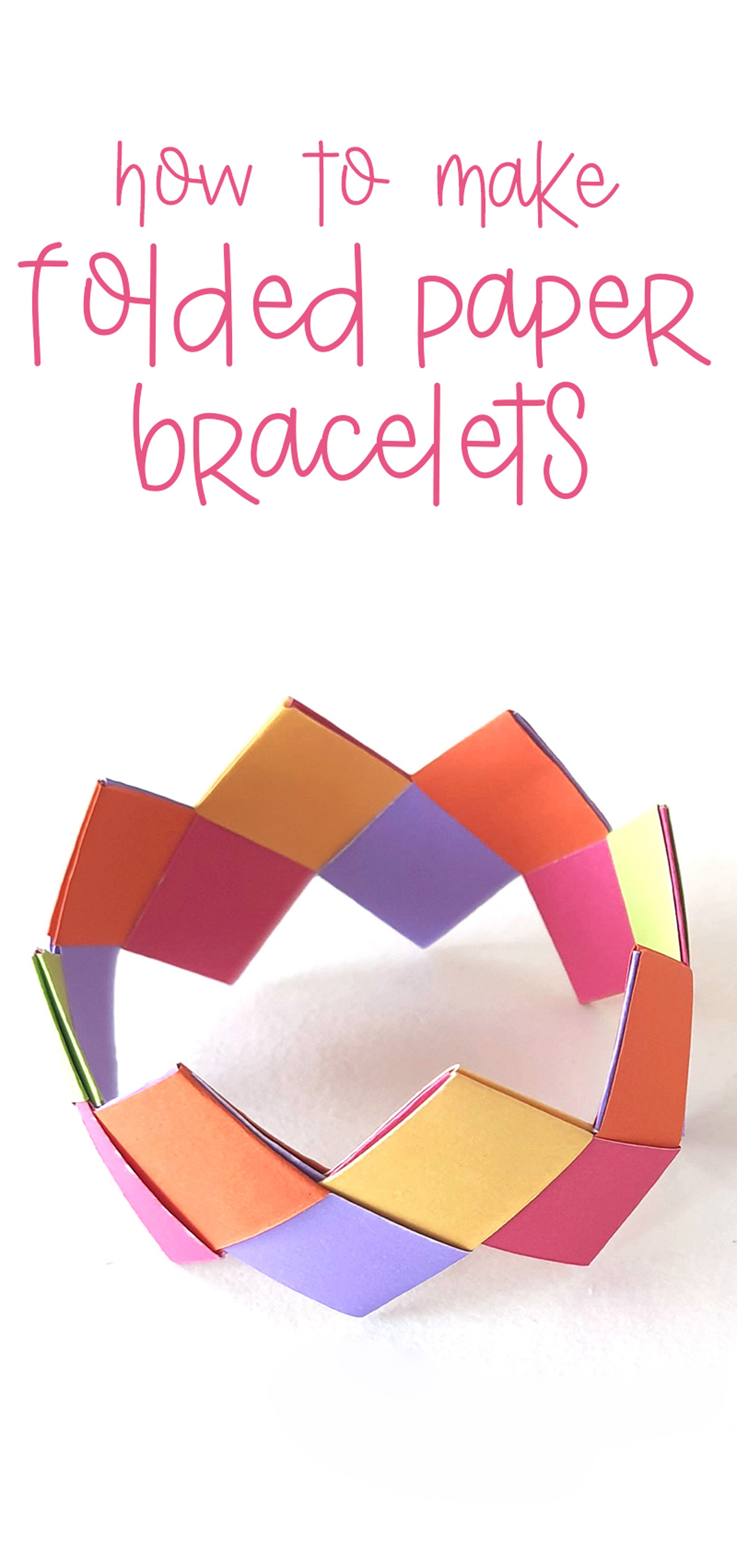Just For Fun Origami Bracelet * Moms and Crafters