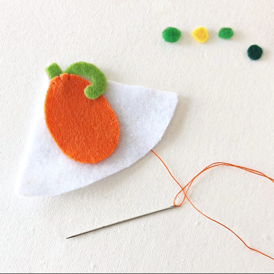 Felt Fall Bookmarks (free template) * Moms and Crafters