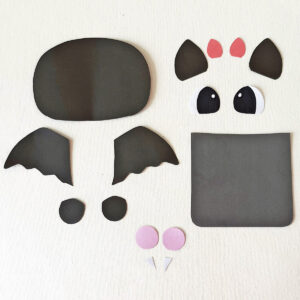 Paper Bag Bat Puppet Craft * Moms and Crafters