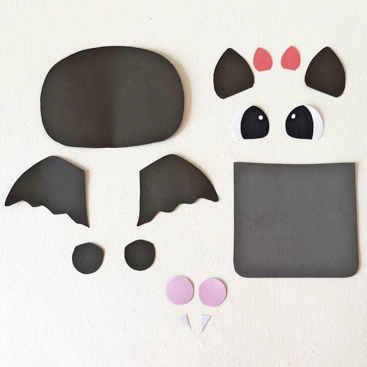 Paper Bag Bat Puppet Craft * Moms and Crafters