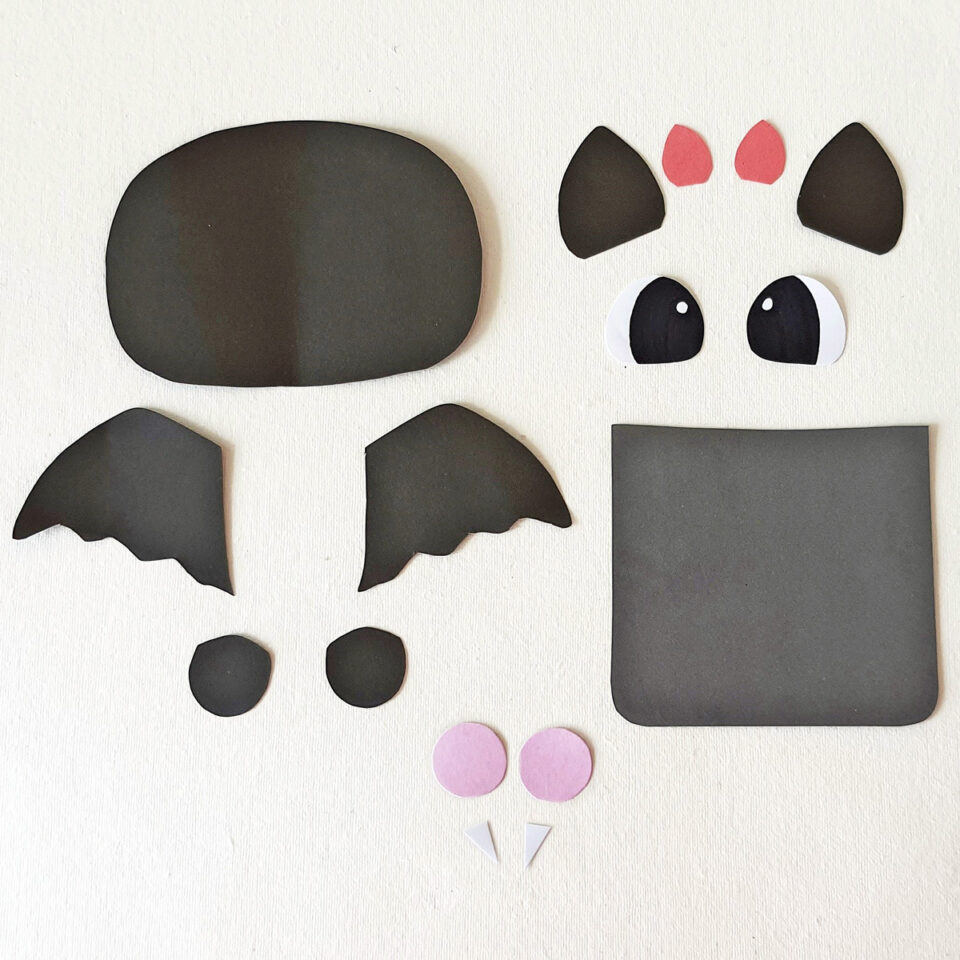 Paper Bag Bat Puppet Craft * Moms and Crafters