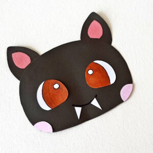 Paper Bag Bat Puppet Craft * Moms and Crafters