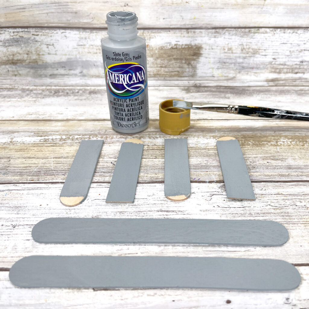 Felt Ice Skate Craft - Free Template * Moms and Crafters