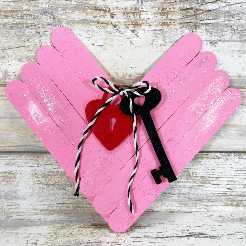 Popsicle Stick Heart Craft * Moms and Crafters