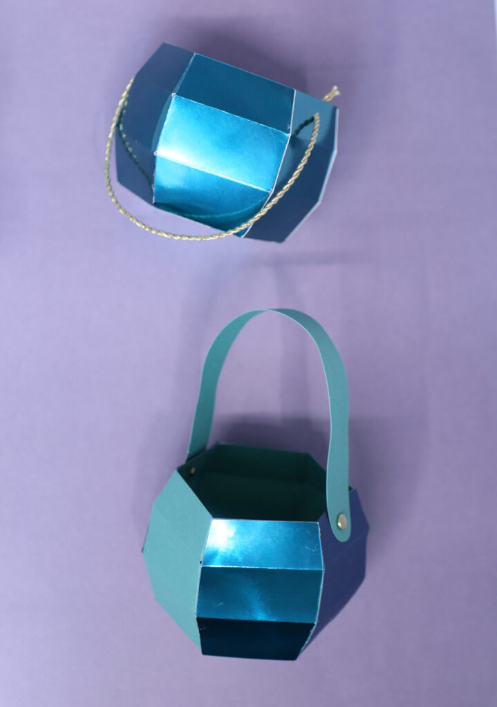 Paper Basket Templates + FREE Printable * Moms and Crafters