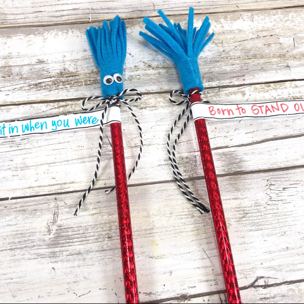 Dr Seuss Pencils Craft - Thing 1 & Thing 2 * Moms and Crafters