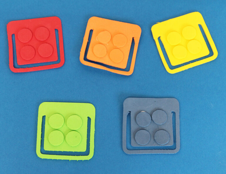 LEGO Bookmarks * Moms and Crafters