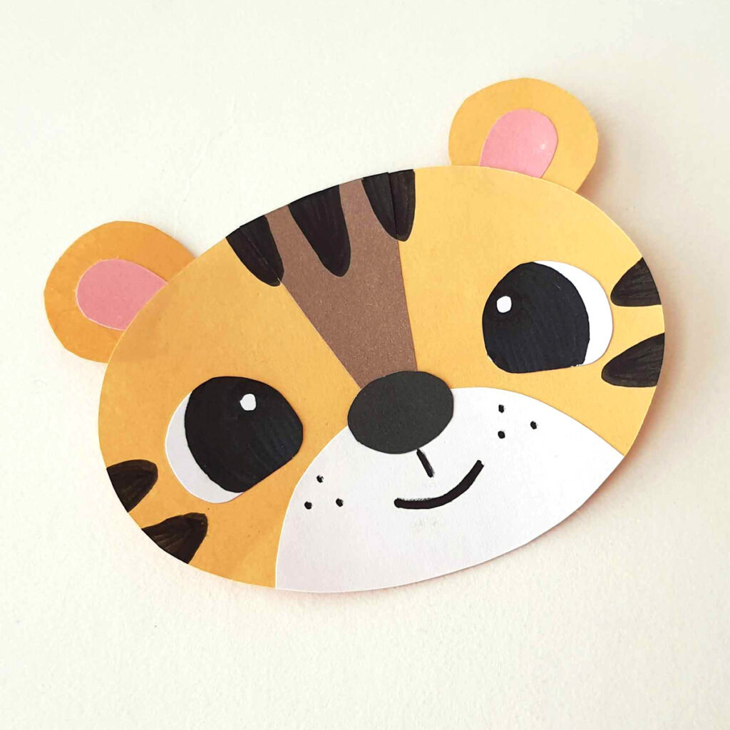 Paper Bag Tiger Puppet * Moms and Crafters