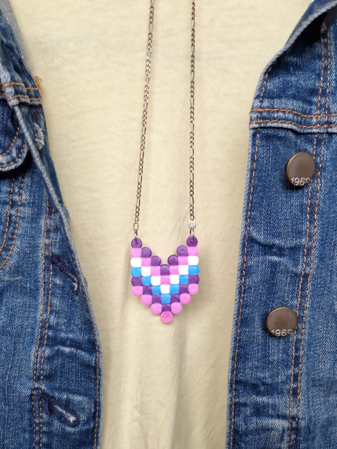 Perler Bead Necklace * Moms and Crafters