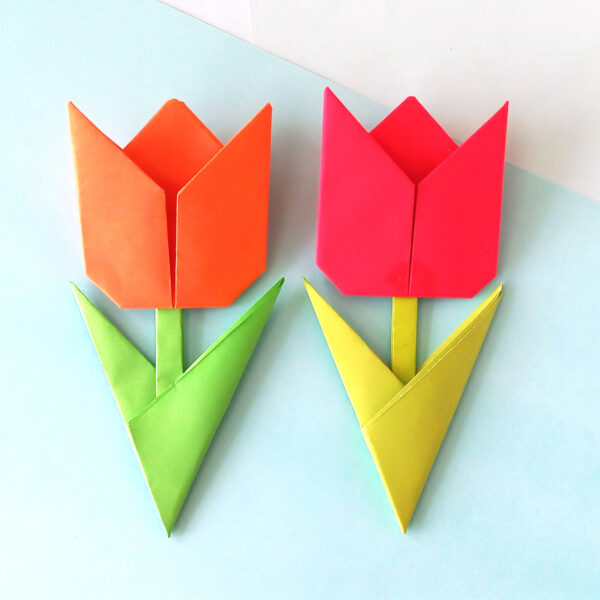 How to Fold an Origami Tulip * Moms and Crafters