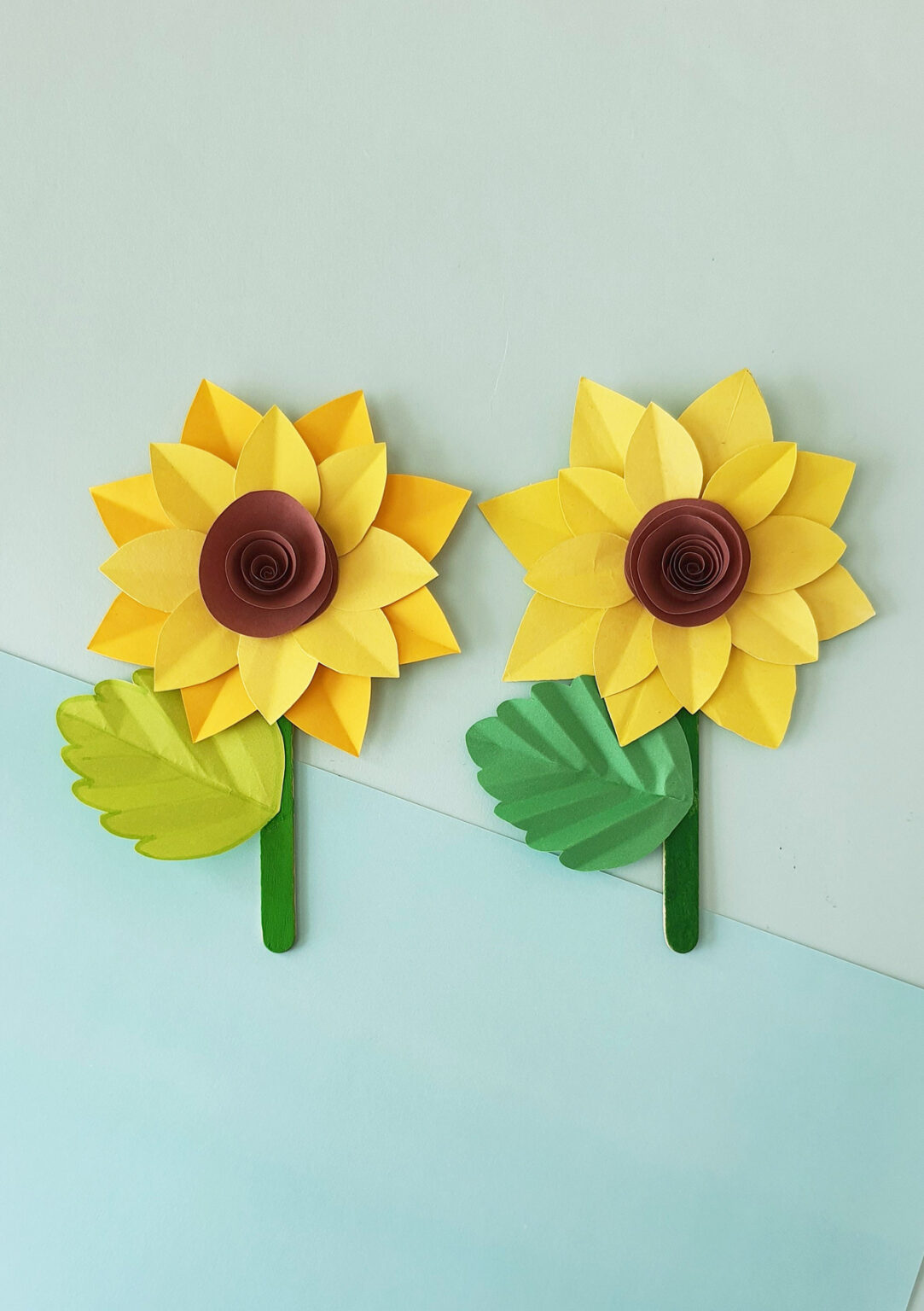 Paper Sunflower Craft for Kids (Free Template) * Moms and Crafters