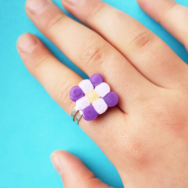 Moms & Crafters | Creative Family Blog * Moms and Crafters